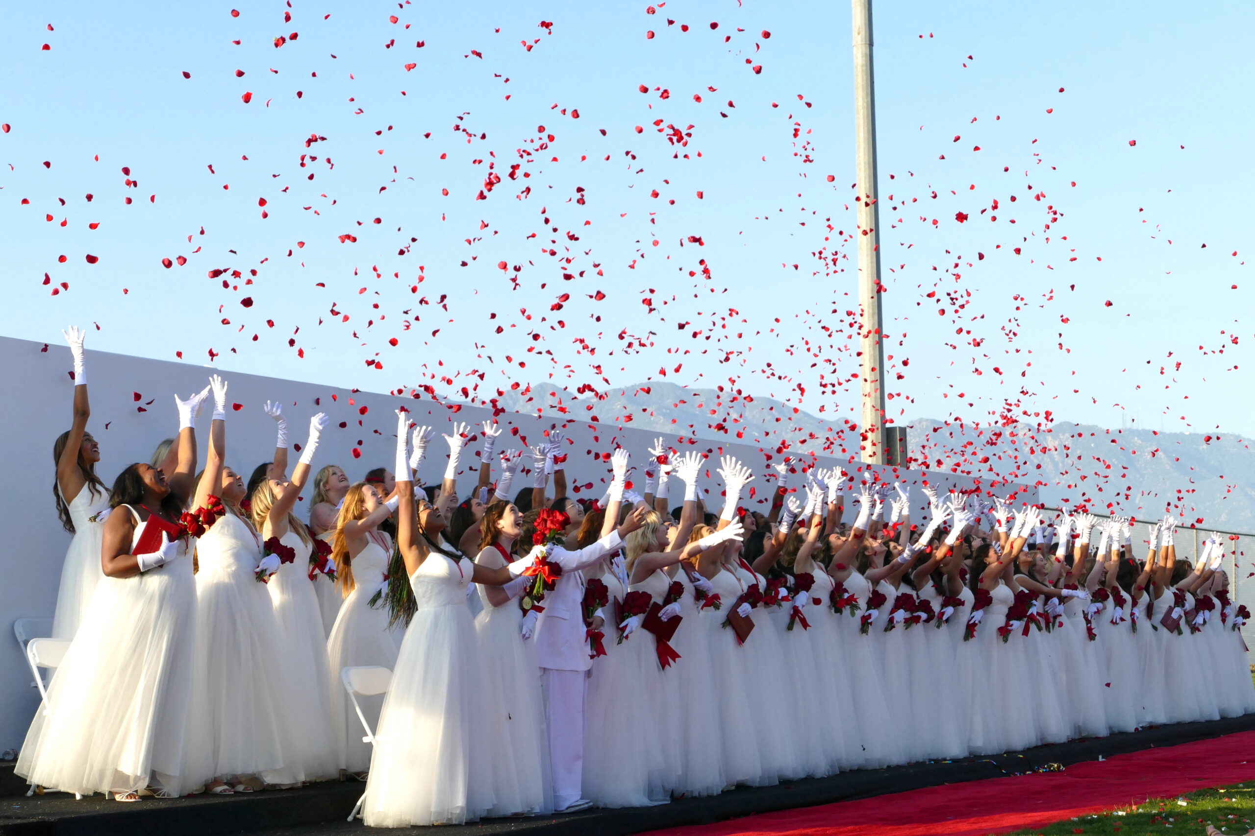 2023 FSHA Graduation Photos | Flintridge Sacred Heart Academy Blog